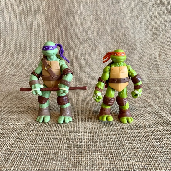 Viacom | Toys | Ninja Turtles By Viacom Michelangelo Donatello Green ...